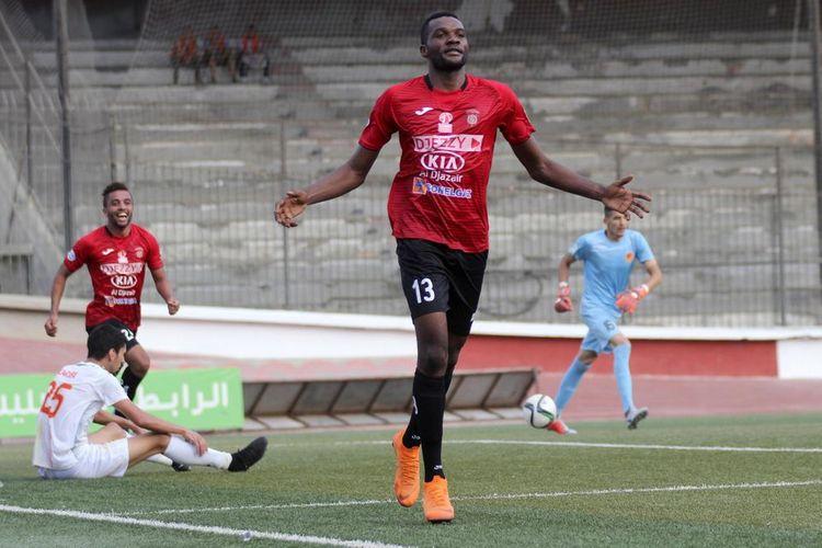 “Neftçi”nin hücumçusu Sadio Maneni geridə qoydu – Şəkil