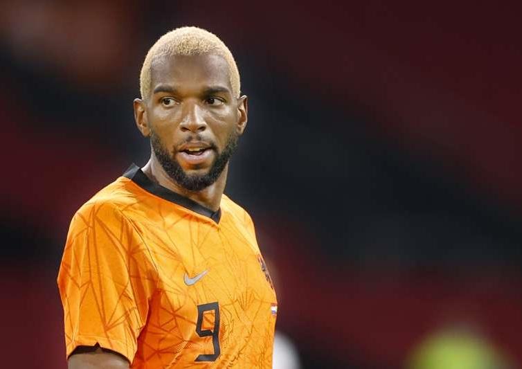 Rayan Babel Niderland futbolunun tarixinə düşdü