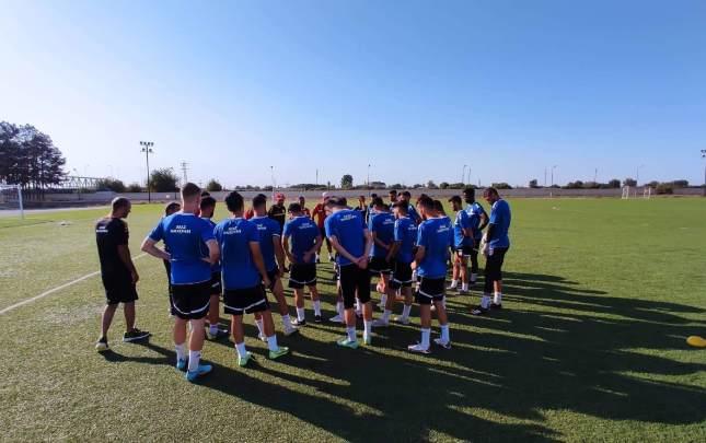 "Araz-Naxçıvan" 5 yeni legioner alır